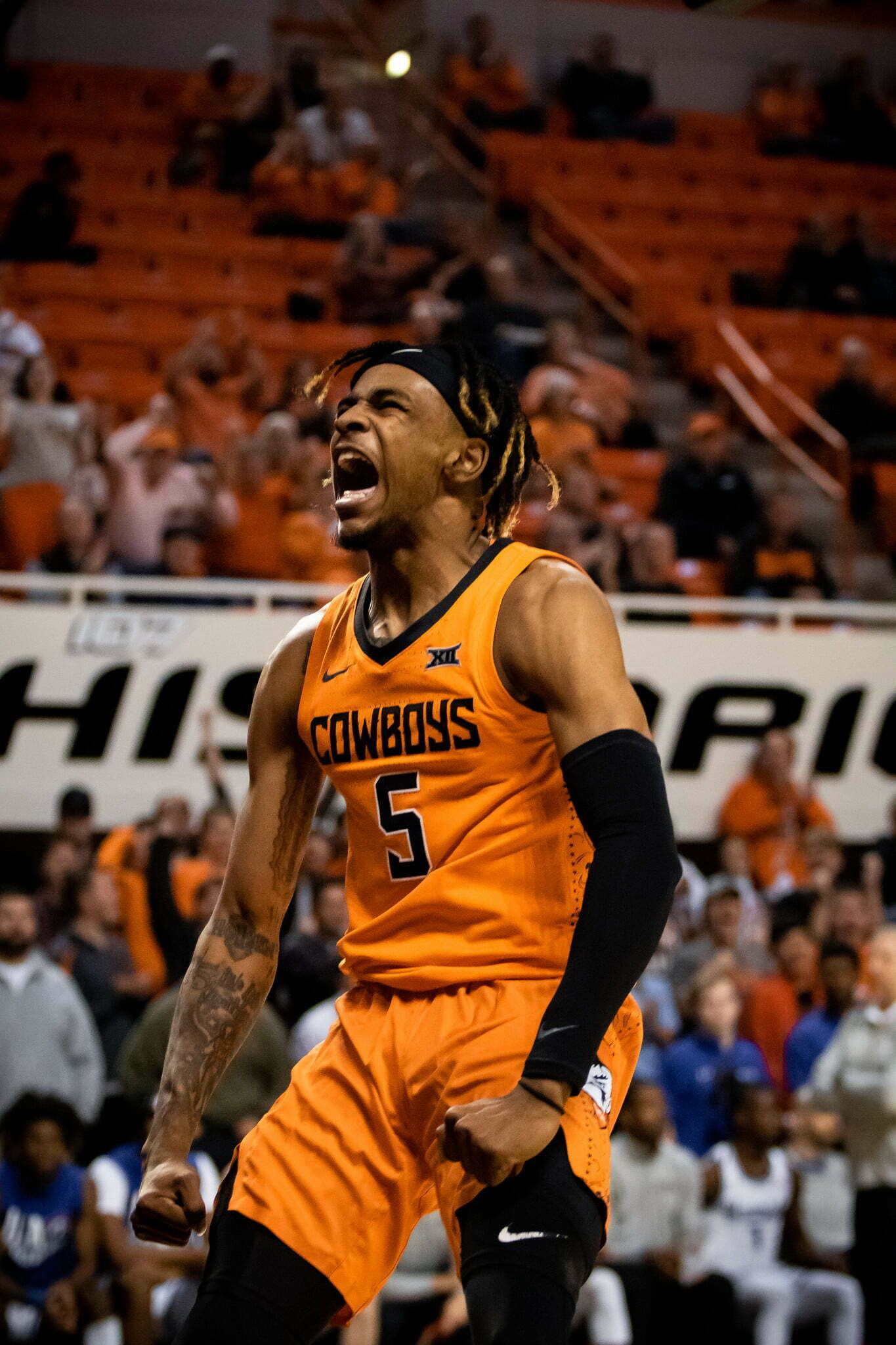 The Best Photos from Oklahoma State's Season-Opening Win against UT ...