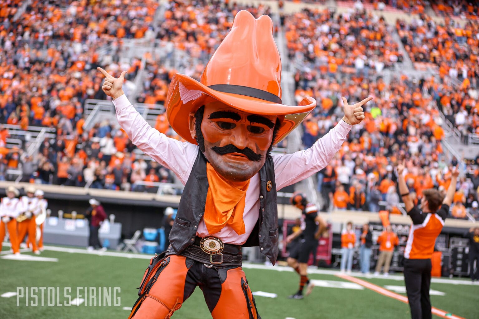 Four-Star Quarterback Oscar Rios, Three Defensive Linemen Schedule OSU ...