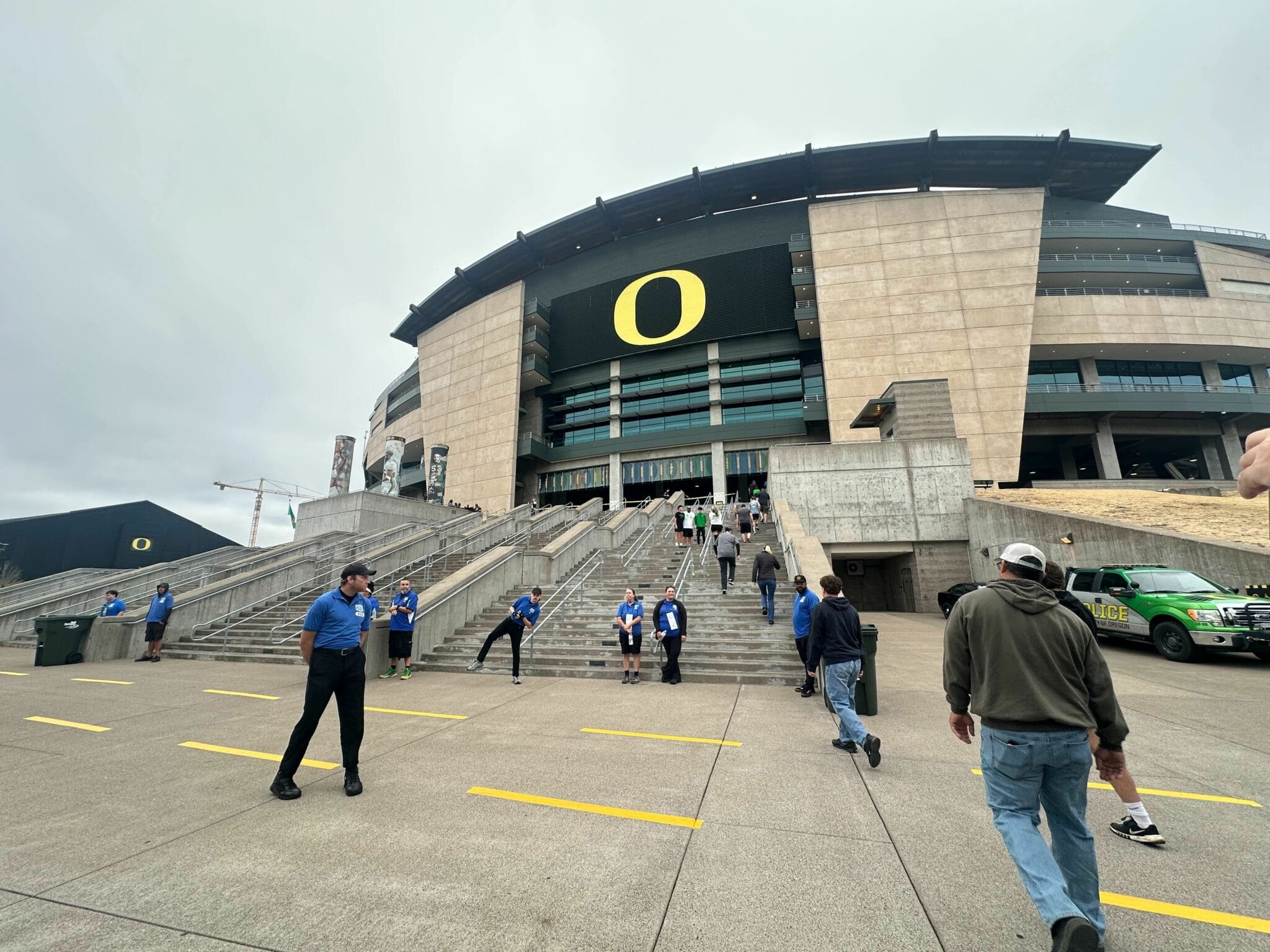LIVE BLOG: Cowboys Battle No. 6 Oregon in the Pacific Northwest ...